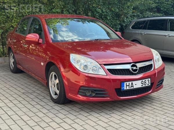 Sarkans Opel Vectra 2007 Rīga, ar dzinēja tilpumu 1.80 L un nobraukumu 118 tūkst. km par 2800 €, foto 1 vietnē AUTOMOTO.COM.LV
