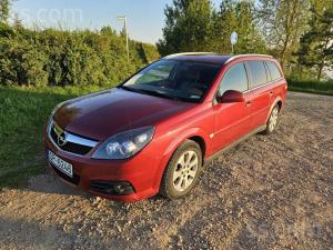 Красный Опель Вектра 2008 в Екабпилс, объемом двигателя 1.90 л и пробегом 496 тыс. км за 1600 €, фото  на AUTOMOTO.COM.LV