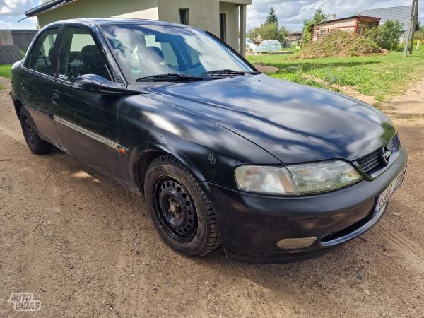 Opel Vectra 1999 Ukmergė, ar dzinēja tilpumu 1.80 L un nobraukumu 250 tūkst. km par 550 €, foto 2 vietnē AUTOMOTO.COM.LV