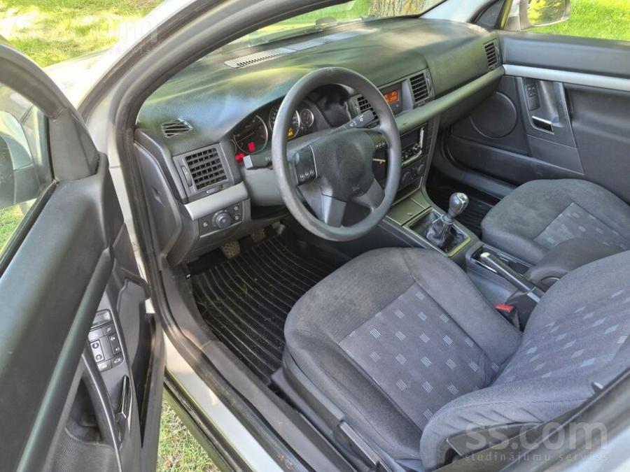 Opel Vectra 2002 Preiļi, ar dzinēja tilpumu 1.80 L un nobraukumu 157 tūkst. km par 1400 €, foto 6 vietnē AUTOMOTO.COM.LV