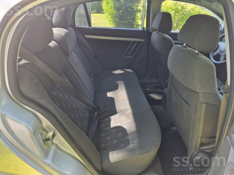 Opel Vectra 2002 Preiļi, ar dzinēja tilpumu 1.80 L un nobraukumu 157 tūkst. km par 1400 €, foto 10 vietnē AUTOMOTO.COM.LV