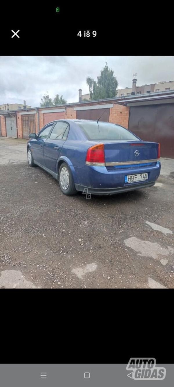 Opel Vectra 2002 in Siauliai, with an engine capacity of 2.20 L and mileage of 300 thousand km for 750 €, photo 4 on AUTOMOTO.COM.LV