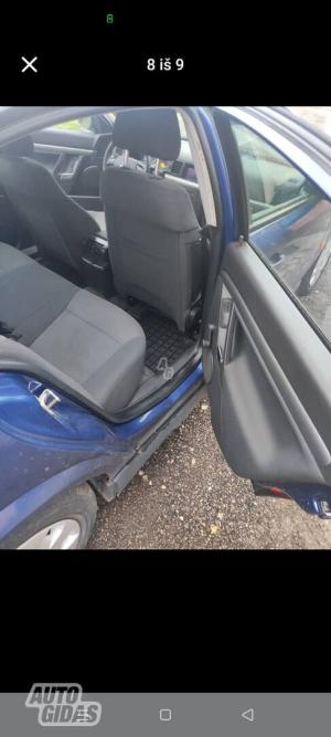 Opel Vectra 2002 Šauļi, ar dzinēja tilpumu 2.20 L un nobraukumu 300 tūkst. km par 750 €, foto 9 vietnē AUTOMOTO.COM.LV