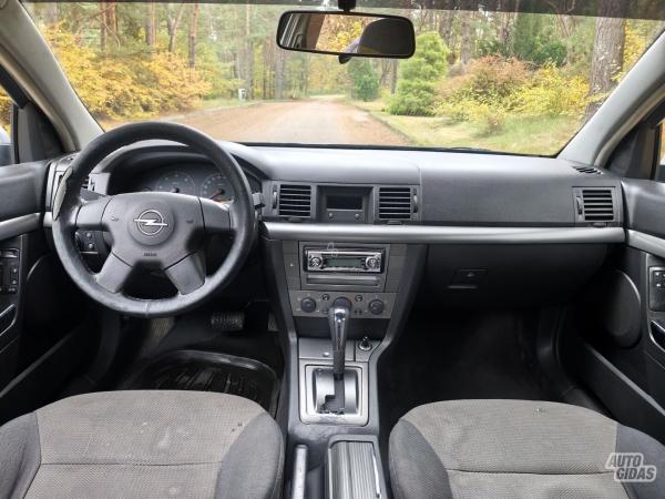 Opel Vectra 2002 Kauņa vietnē Opel Vectra 2002 Kauņa, ar dzinēja tilpumu 2.20 L un nobraukumu 248 tūkst. km par 850 €, foto 7 vietnē AUTOMOTO.COM.LV