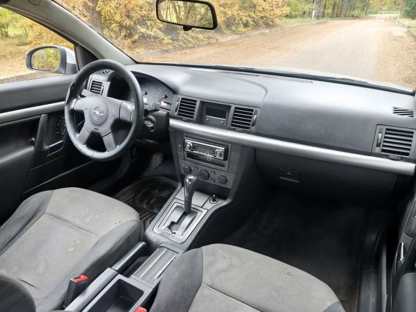 Opel Vectra 2002 Kauņa vietnē Opel Vectra 2002 Kauņa, ar dzinēja tilpumu 2.20 L un nobraukumu 248 tūkst. km par 850 €, foto 8 vietnē AUTOMOTO.COM.LV