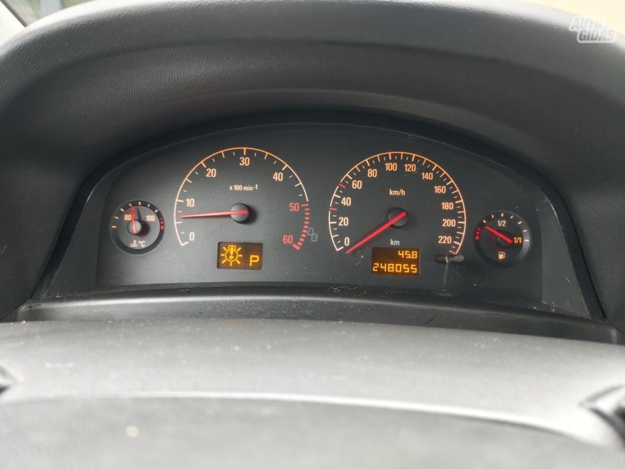 Opel Vectra 2002 Kauņa, ar dzinēja tilpumu 2.20 L un nobraukumu 248 tūkst. km par 950 €, foto 12 vietnē AUTOMOTO.COM.LV