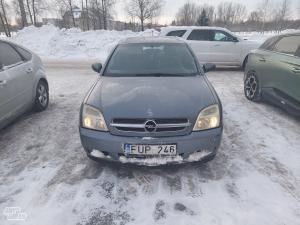Opel Vectra 2003 in Klaipeda, with an engine capacity of 2.20 L and mileage of 310 thousand km for 1000 €, photo  on AUTOMOTO.COM.LV