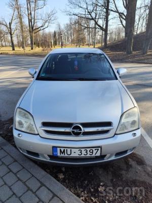 Opel Vectra 2003 in Gulbene, with an engine capacity of 2.20 L and mileage of 312 thousand km for 1350 €, photo  on AUTOMOTO.COM.LV