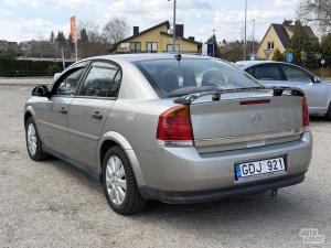 Opel Vectra 2003 in Kelme, with an engine capacity of 1.80 L and mileage of 161 thousand km for 1000 €, photo 3 on AUTOMOTO.COM.LV