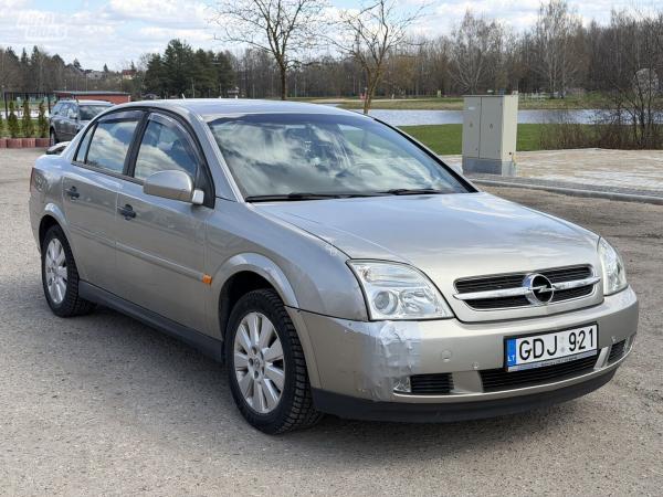 Opel Vectra 2003 in Kelme, with an engine capacity of 1.80 L and mileage of 161 thousand km for 1000 €, photo 4 on AUTOMOTO.COM.LV