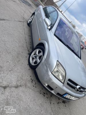 Opel Vectra 2003 in Kaunas, with an engine capacity of 2.20 L and mileage of 4000 thousand km for 650 €, photo 6 on AUTOMOTO.COM.LV