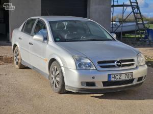 Opel Vectra 2003 in Jurbarkas, with an engine capacity of 2.20 L and mileage of 251 thousand km for 390 €, photo 3 on AUTOMOTO.COM.LV