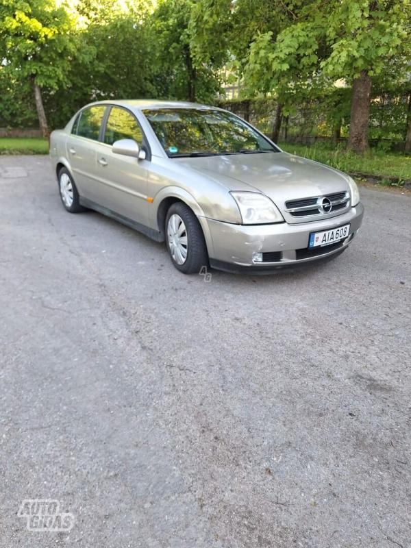 Opel Vectra 2003 Šakiai, ar dzinēja tilpumu 2.20 L un nobraukumu 320 tūkst. km par 650 €, foto 1 vietnē AUTOMOTO.COM.LV