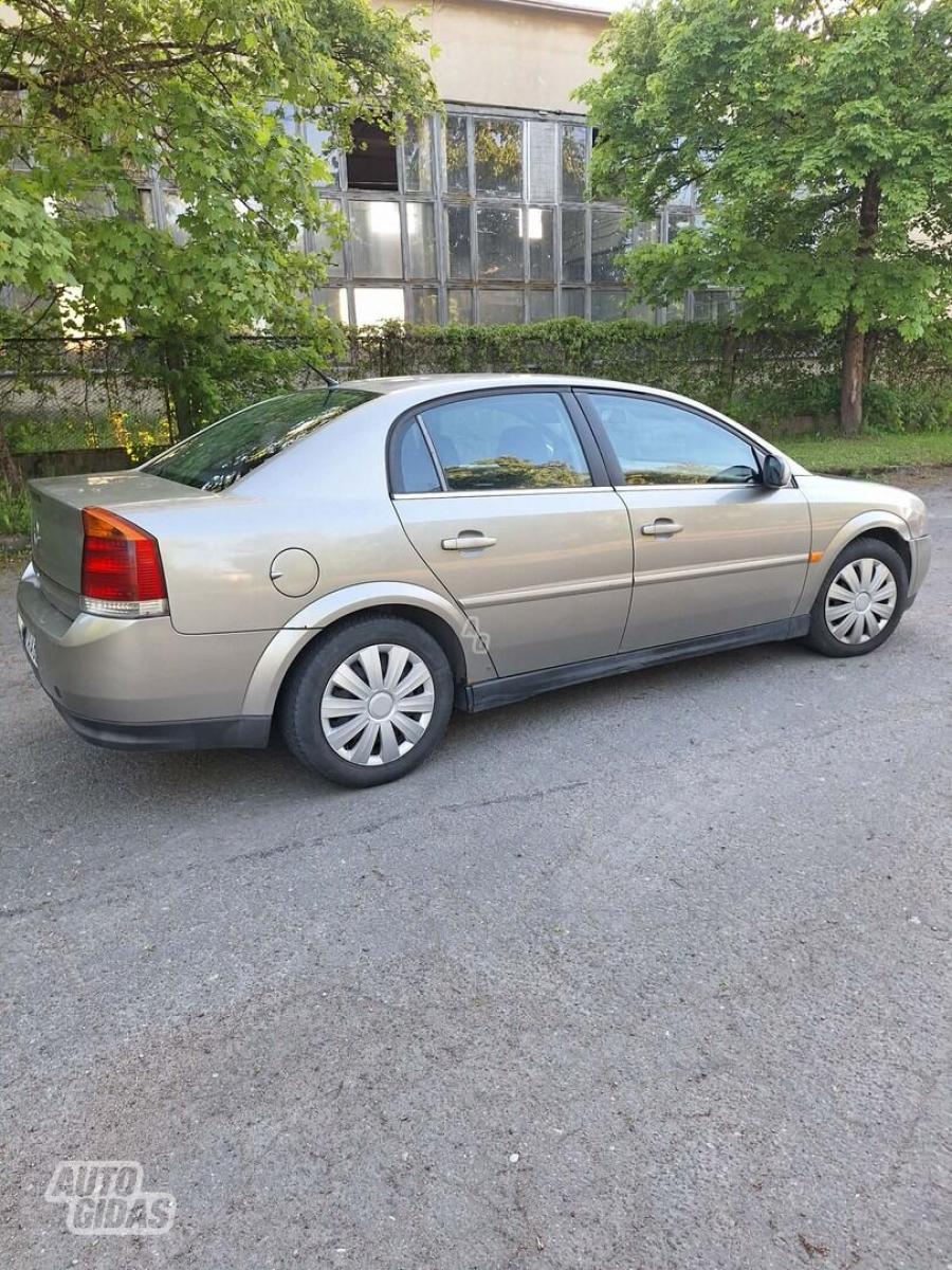 Opel Vectra 2003 Šakiai, ar dzinēja tilpumu 2.20 L un nobraukumu 320 tūkst. km par 650 €, foto 3 vietnē AUTOMOTO.COM.LV