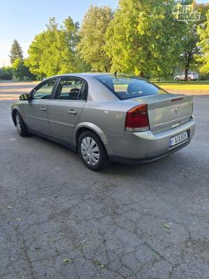 Opel Vectra 2003 Šakiai, ar dzinēja tilpumu 2.20 L un nobraukumu 320 tūkst. km par 650 €, foto 5 vietnē AUTOMOTO.COM.LV