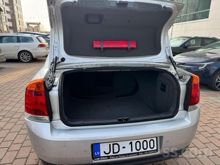 Opel Vectra 2003 Rīga, ar dzinēja tilpumu 2.20 L un nobraukumu 0 tūkst. km par 4100 €, foto 7 vietnē AUTOMOTO.COM.LV