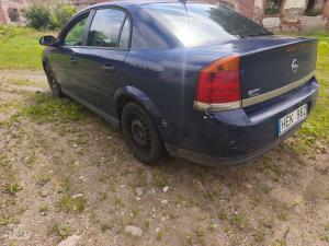 Opel Vectra 2003 Ignalina, ar dzinēja tilpumu 2.20 L un nobraukumu 350 tūkst. km par 300 €, foto 4 vietnē AUTOMOTO.COM.LV