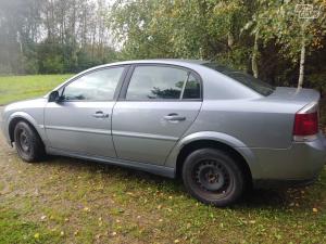 Opel Vectra 2003 Viļņa, ar dzinēja tilpumu 2.00 L un nobraukumu 242 tūkst. km par 1200 €, foto 3 vietnē AUTOMOTO.COM.LV
