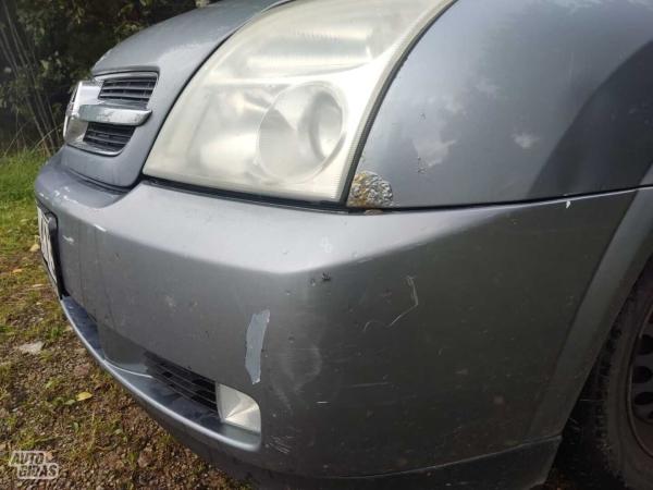 Opel Vectra 2003 in Vilnius, with an engine capacity of 2.00 L and mileage of 242 thousand km for 1200 €, photo 5 on AUTOMOTO.COM.LV