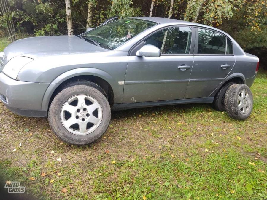 Opel Vectra 2003 Viļņa, ar dzinēja tilpumu 2.00 L un nobraukumu 242 tūkst. km par 1200 €, foto 6 vietnē AUTOMOTO.COM.LV