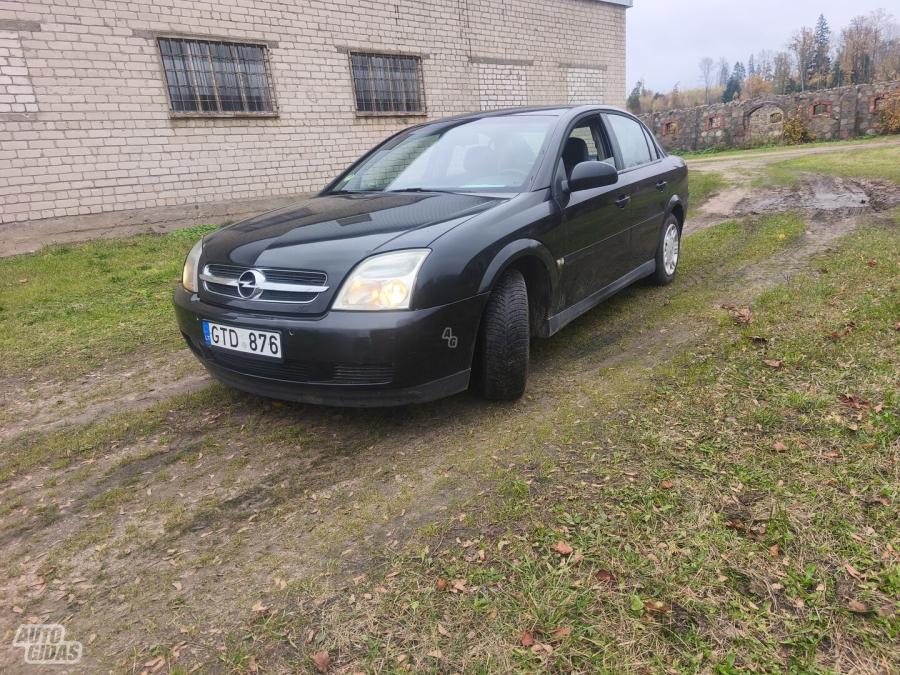 Opel Vectra 2003 in Ignalina, with an engine capacity of 2.20 L and mileage of 256 thousand km for 530 €, photo 1 on AUTOMOTO.COM.LV