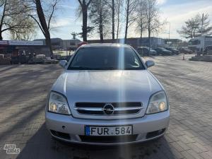 Opel Vectra 2004 in Silute, with an engine capacity of 2.20 L and mileage of 250 thousand km for 1150 €, photo 6 on AUTOMOTO.COM.LV