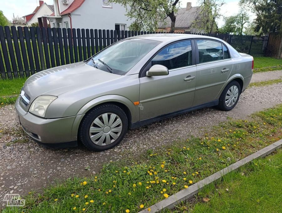 Opel Vectra 2004 in Marijampole, with an engine capacity of 2.20 L and mileage of 288 thousand km for 450 €, photo 1 on AUTOMOTO.COM.LV