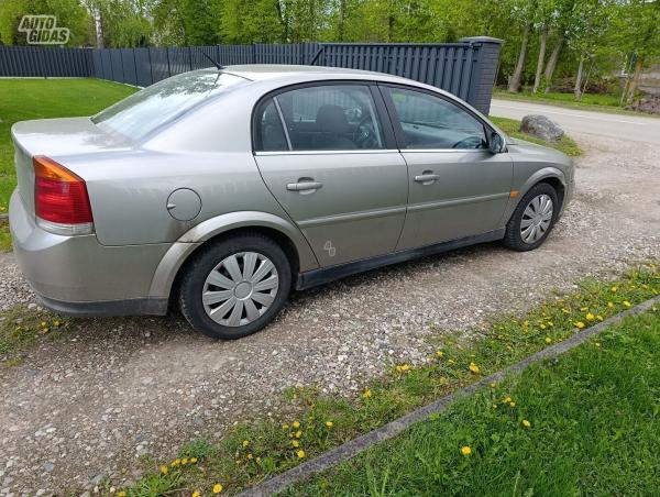 Opel Vectra 2004 Marijampole, ar dzinēja tilpumu 2.20 L un nobraukumu 288 tūkst. km par 450 €, foto 3 vietnē AUTOMOTO.COM.LV