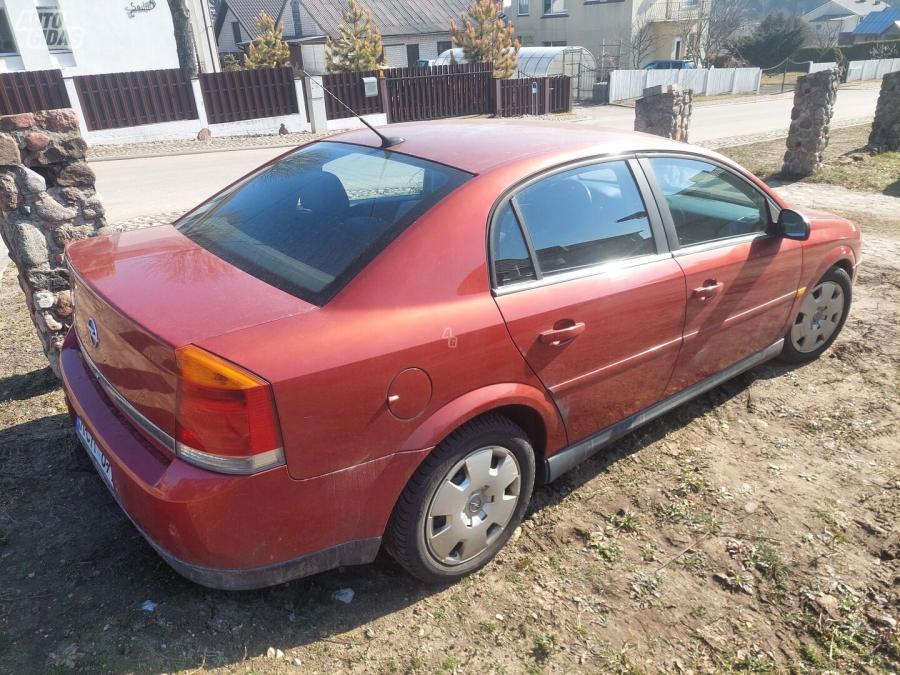 Opel Vectra 2004 in Varena, with an engine capacity of 2.20 L and mileage of 280 thousand km for 250 €, photo 3 on AUTOMOTO.COM.LV