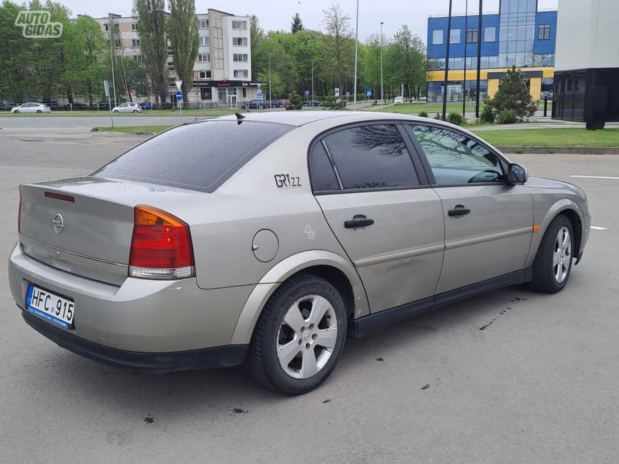 Opel Vectra 2004 Klaipėda, ar dzinēja tilpumu 2.20 L un nobraukumu 353 tūkst. km par 750 €, foto 4 vietnē AUTOMOTO.COM.LV