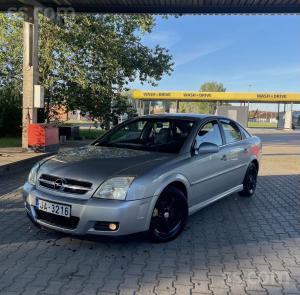 Opel Vectra 2004 Ventspils, ar dzinēja tilpumu 2.20 L un nobraukumu 470 tūkst. km par 950 €, foto  vietnē AUTOMOTO.COM.LV