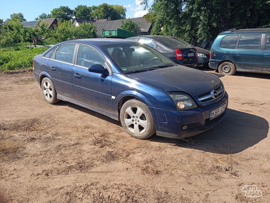 Opel Vectra 2004 Ukmergė, ar dzinēja tilpumu 1.90 L un nobraukumu 300 tūkst. km par 360 €, foto 3 vietnē AUTOMOTO.COM.LV