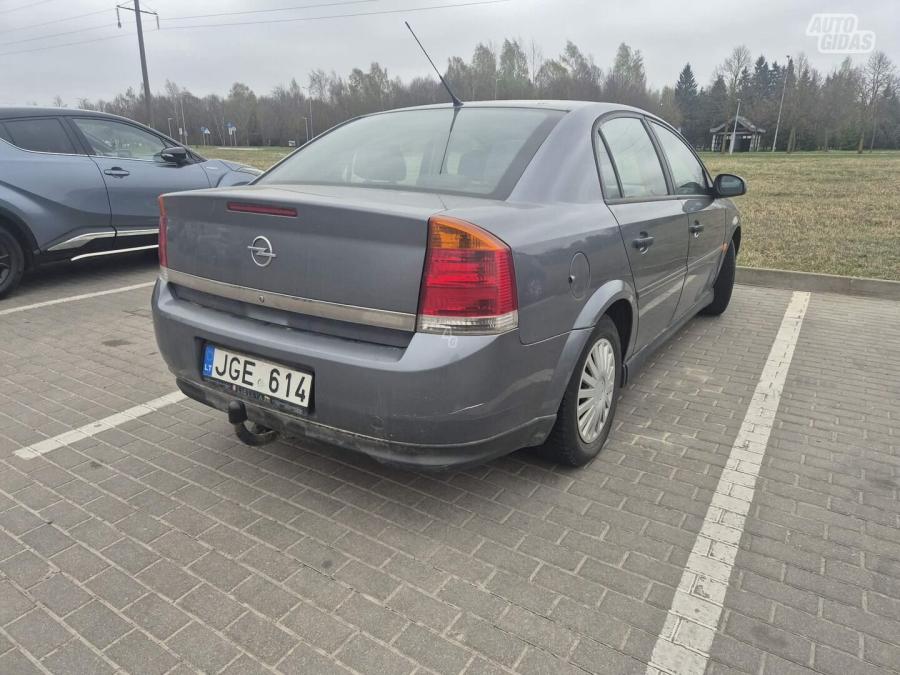 Opel Vectra 2004 Šilalė, ar dzinēja tilpumu 2.00 L un nobraukumu 300 tūkst. km par 500 €, foto 4 vietnē AUTOMOTO.COM.LV