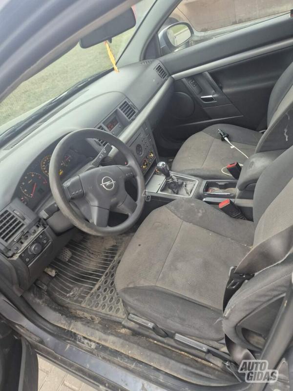 Opel Vectra 2004 Šilalė, ar dzinēja tilpumu 2.00 L un nobraukumu 300 tūkst. km par 500 €, foto 6 vietnē AUTOMOTO.COM.LV