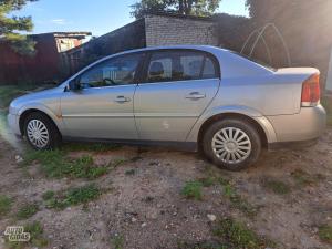 Opel Vectra 2004 in Radviliskis, with an engine capacity of 2.20 L and mileage of 330 thousand km for 750 €, photo 5 on AUTOMOTO.COM.LV