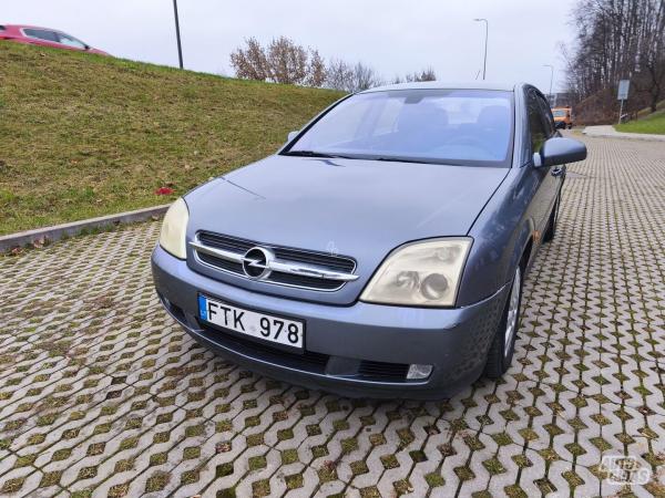 Opel Vectra 2005 in Kaunas, with an engine capacity of 2.20 L and mileage of 265 thousand km for 600 €, photo 3 on AUTOMOTO.COM.LV