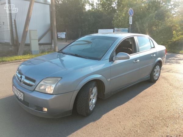 Opel Vectra 2005 Panevēža, ar dzinēja tilpumu 2.20 L un nobraukumu 272 tūkst. km par 700 €, foto 2 vietnē AUTOMOTO.COM.LV