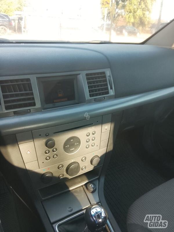 Opel Vectra 2005 Panevēža, ar dzinēja tilpumu 2.20 L un nobraukumu 272 tūkst. km par 700 €, foto 7 vietnē AUTOMOTO.COM.LV