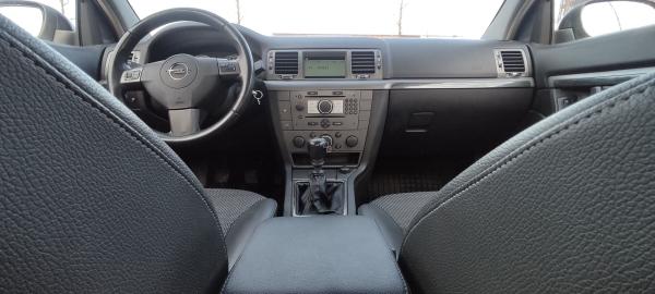 Opel Vectra 2006 Klaipėda, ar dzinēja tilpumu 1.90 L un nobraukumu 320 tūkst. km par 1350 €, foto 5 vietnē AUTOMOTO.COM.LV