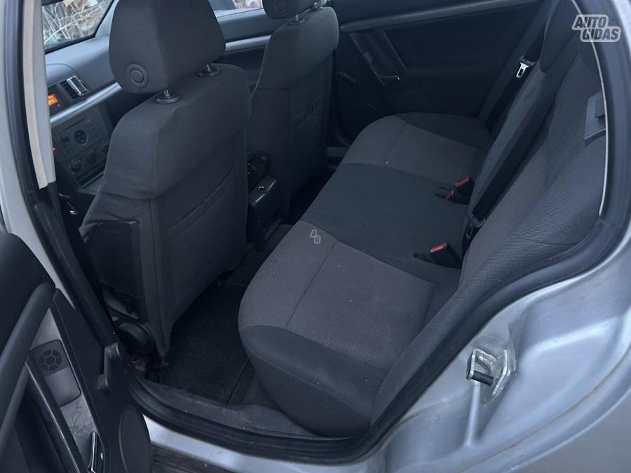 Opel Vectra 2006 Varėna, ar dzinēja tilpumu 1.90 L un nobraukumu 350 tūkst. km par 450 €, foto 8 vietnē AUTOMOTO.COM.LV