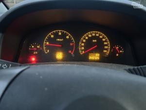 Opel Vectra 2006 Varėna, ar dzinēja tilpumu 1.90 L un nobraukumu 350 tūkst. km par 450 €, foto 11 vietnē AUTOMOTO.COM.LV
