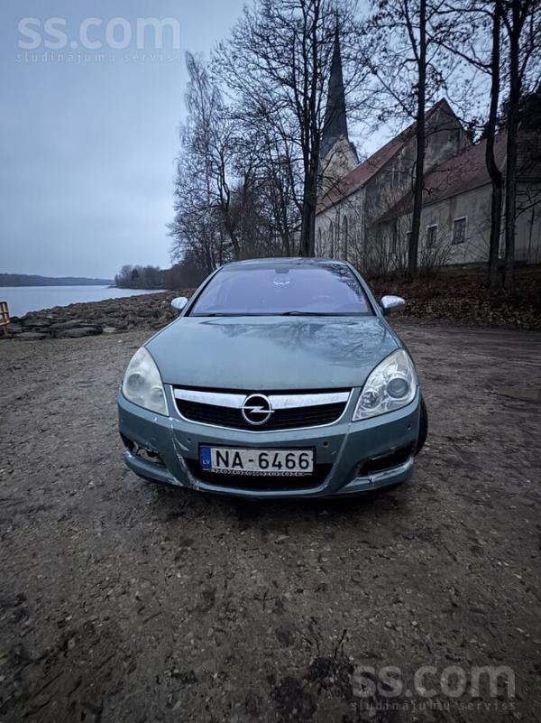 Opel Vectra 2006 Aizkraukle, ar dzinēja tilpumu 3.00 L un nobraukumu 356 tūkst. km par 650 €, foto 1 vietnē AUTOMOTO.COM.LV