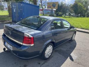 Opel Vectra 2006 in Siauliai, with an engine capacity of 1.90 L and mileage of 281 thousand km for 1200 €, photo 7 on AUTOMOTO.COM.LV