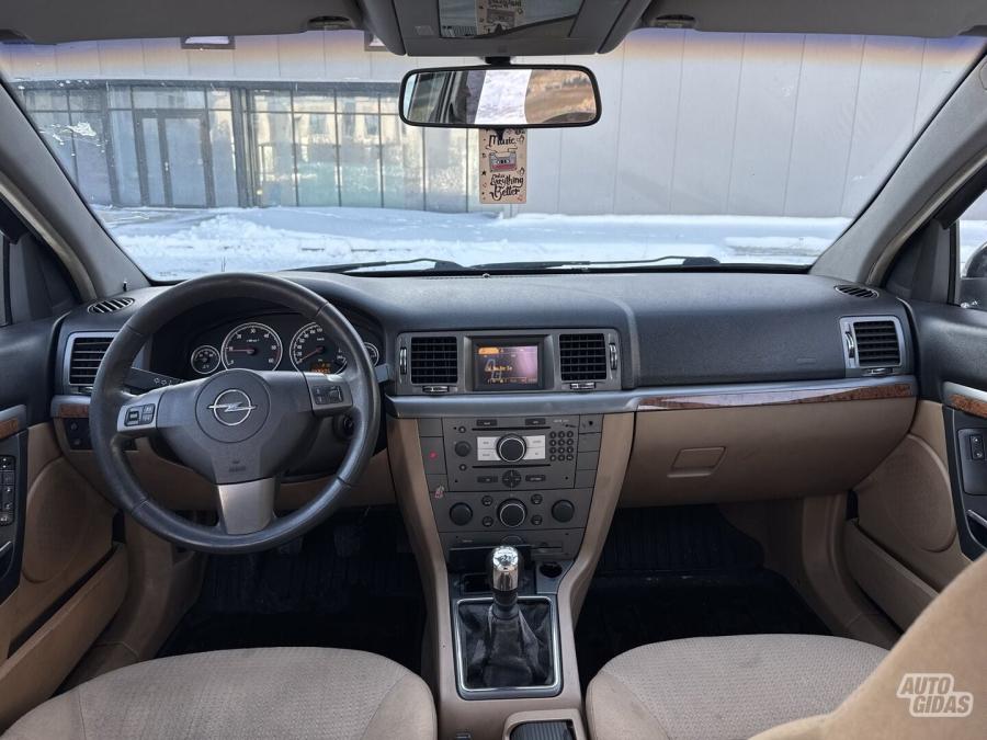 Opel Vectra 2007 Viļņa, ar dzinēja tilpumu 1.90 L un nobraukumu 300 tūkst. km par 950 €, foto 6 vietnē AUTOMOTO.COM.LV
