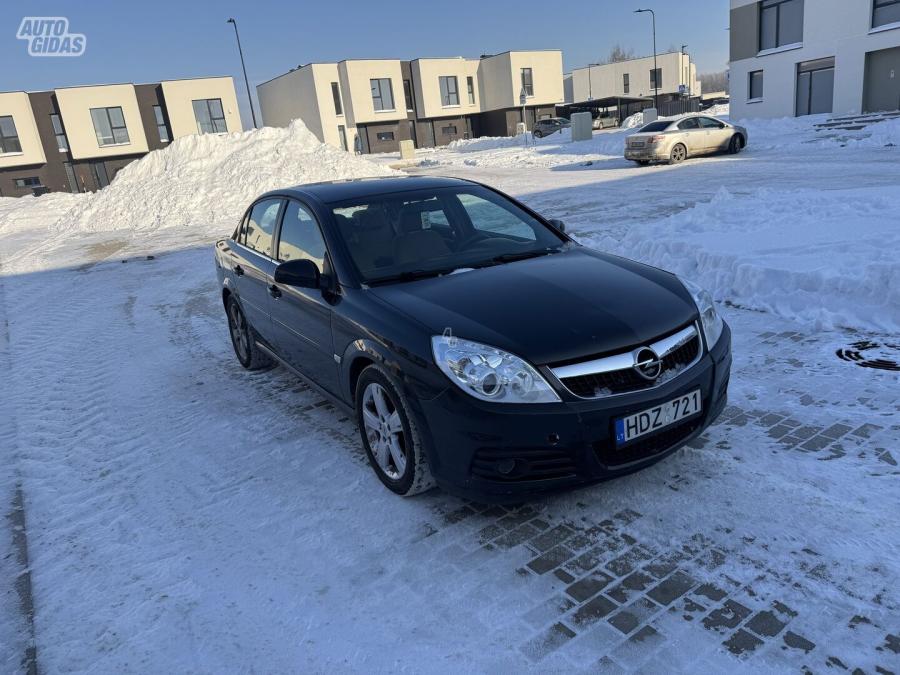 Opel Vectra 2007 Viļņa, ar dzinēja tilpumu 1.90 L un nobraukumu 300 tūkst. km par 850 €, foto 2 vietnē AUTOMOTO.COM.LV
