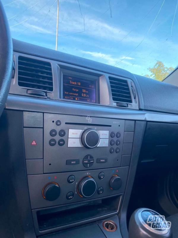 Opel Vectra 2007 Šauļi, ar dzinēja tilpumu 1.90 L un nobraukumu 23 tūkst. km par 750 €, foto 4 vietnē AUTOMOTO.COM.LV