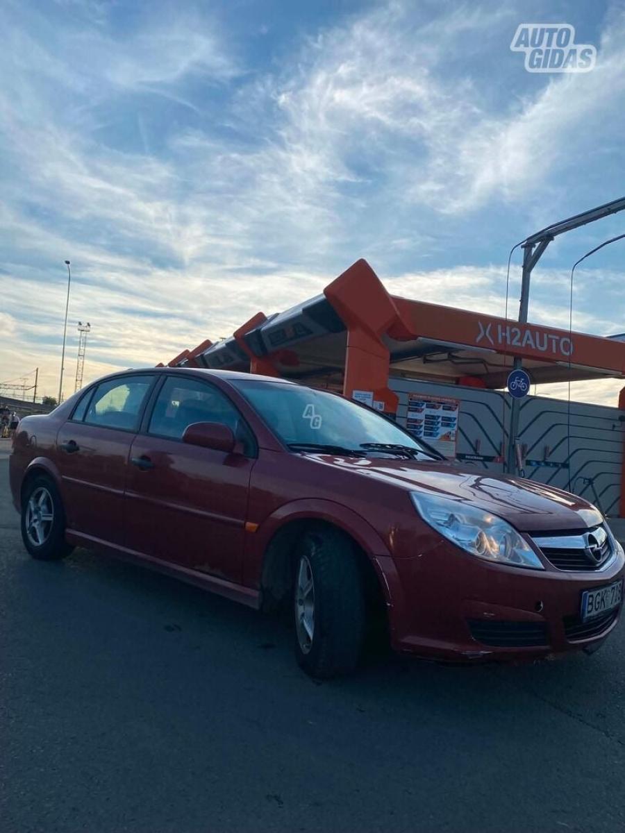 Opel Vectra 2007 in Siauliai, with an engine capacity of 1.90 L and mileage of 23 thousand km for 750 €, photo 6 on AUTOMOTO.COM.LV