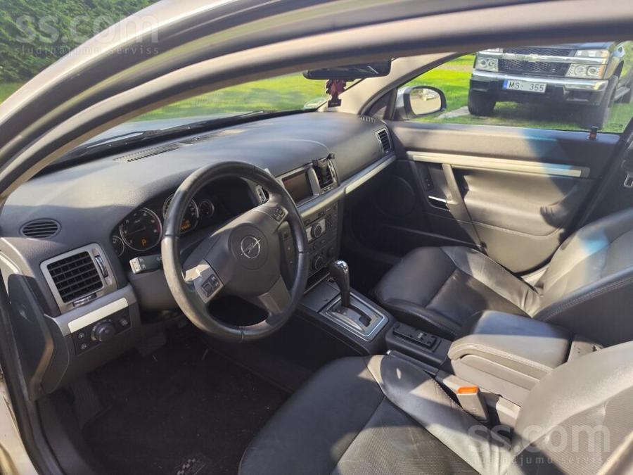 Opel Vectra 2008 Jelgava, ar dzinēja tilpumu 1.90 L un nobraukumu 267 tūkst. km par 3000 €, foto 5 vietnē AUTOMOTO.COM.LV