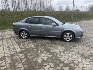 Opel Vectra 2008 Viļņa, ar dzinēja tilpumu 1.90 L un nobraukumu 280 tūkst. km par 1500 €, foto 5 vietnē AUTOMOTO.COM.LV