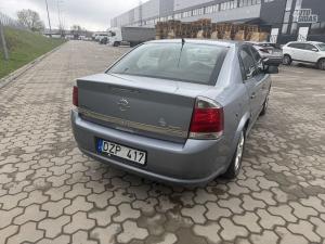Opel Vectra 2008 Viļņa, ar dzinēja tilpumu 1.90 L un nobraukumu 280 tūkst. km par 1500 €, foto 9 vietnē AUTOMOTO.COM.LV